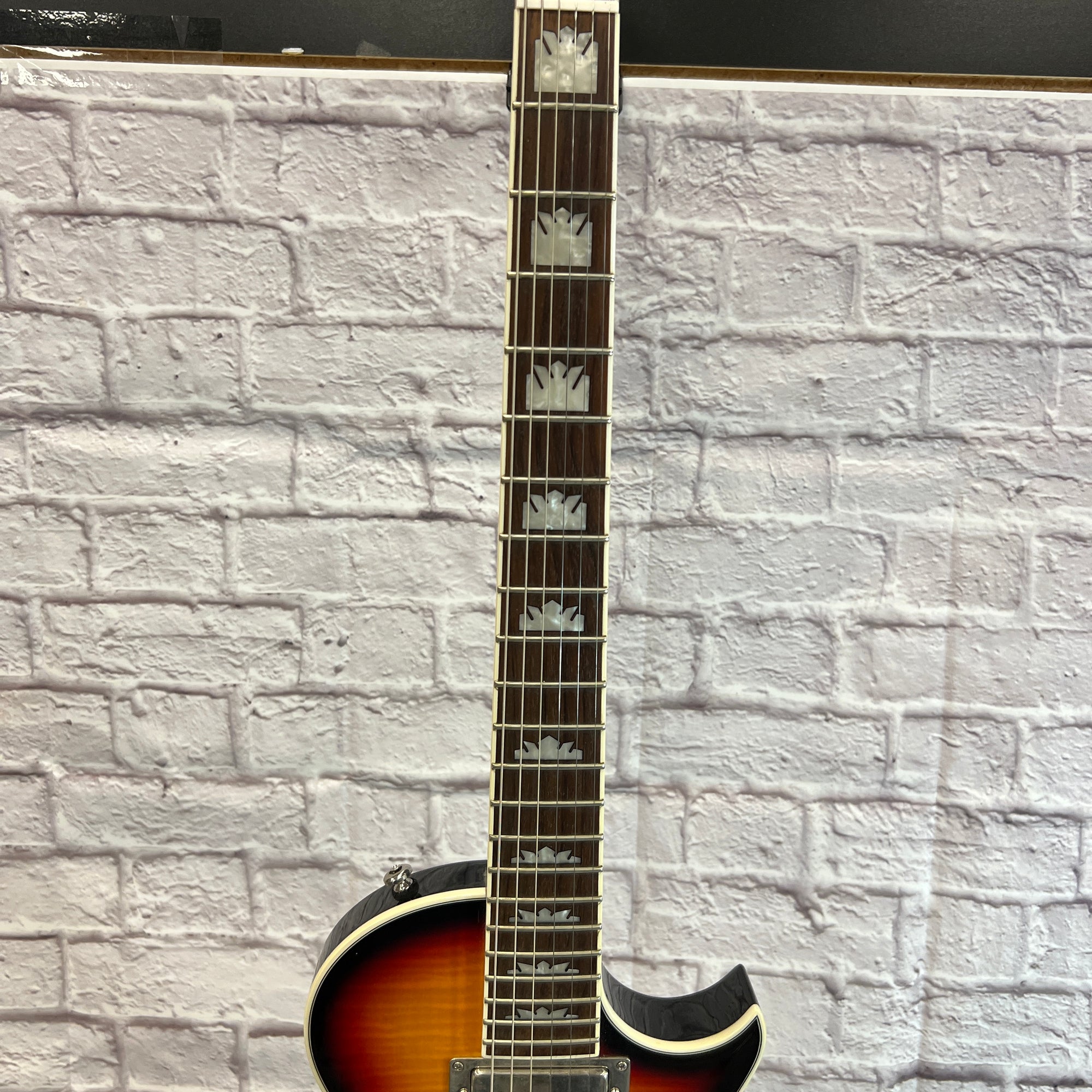Epiphone Nighthawk Custom Reissue Electric Guitar - Evolution Music