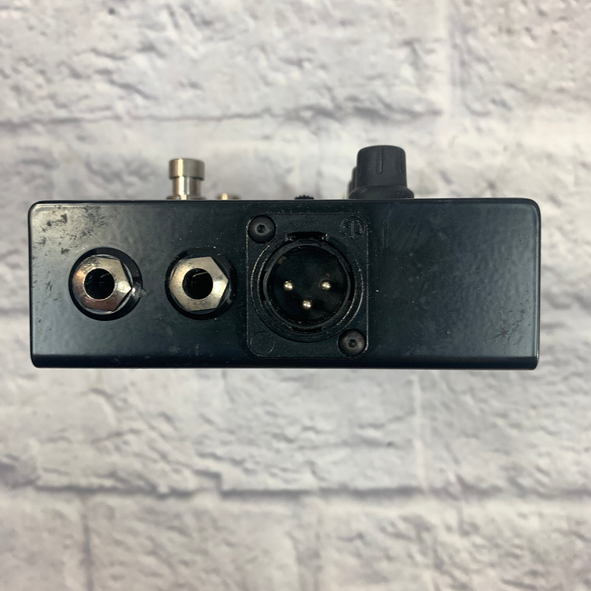 Radial Bassbone Bass Preamp Direct Box - Evolution Music