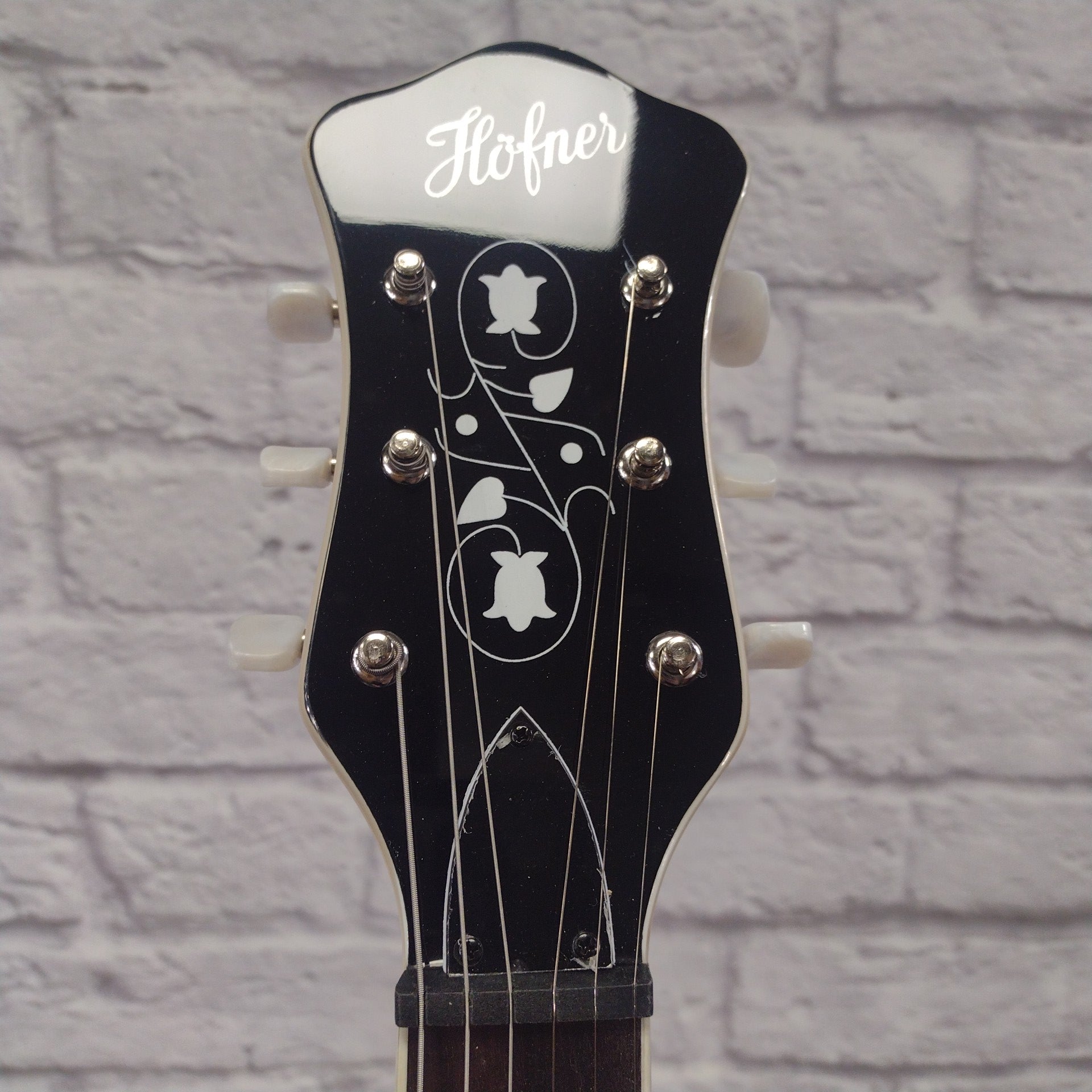 Hofner Ignition Violin HI-459-PE-PW Electric Guitar - Evolution Music