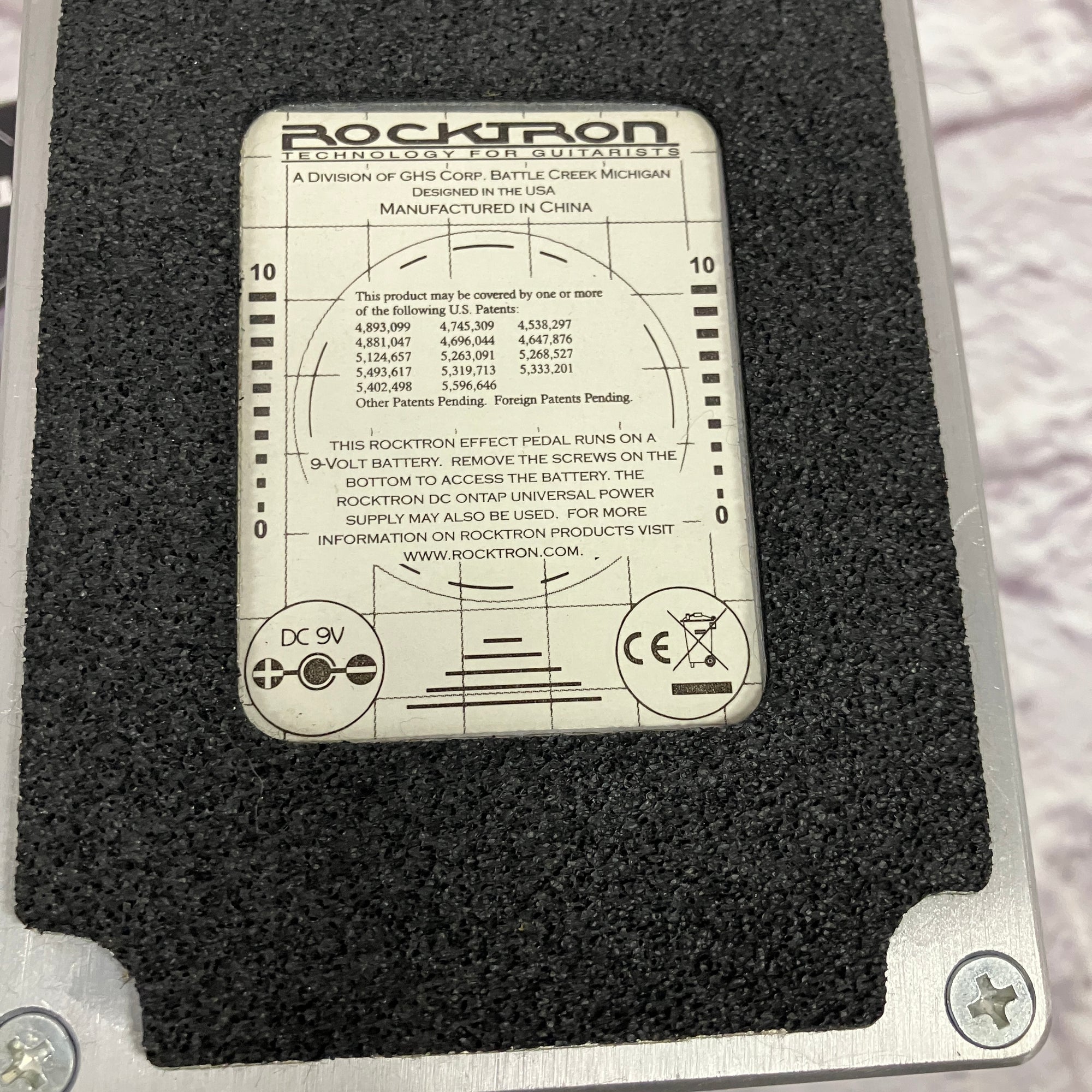 Rocktron Black Rose Octavier Pedal - Evolution Music