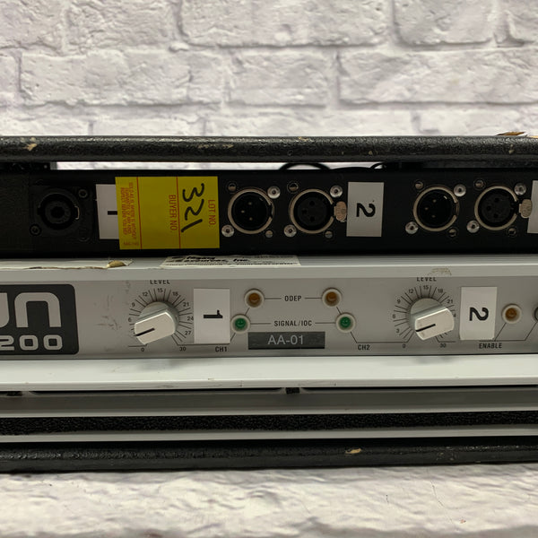 Crown Macro-Tech 1200 2-Channel Power Amplifier w/ Custom Connector Pa ...