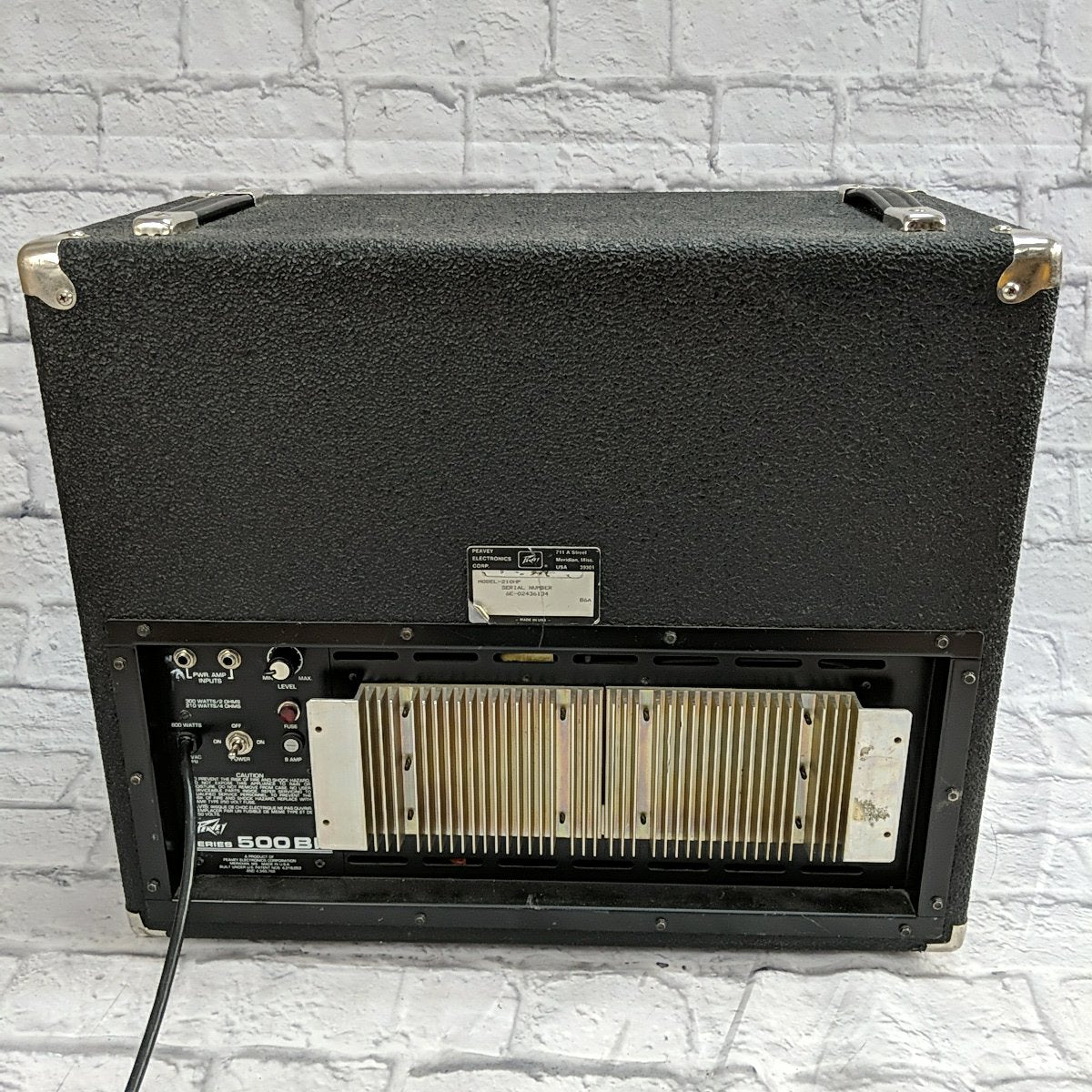 Peavey 210 HP Powered Enclosure - Evolution Music