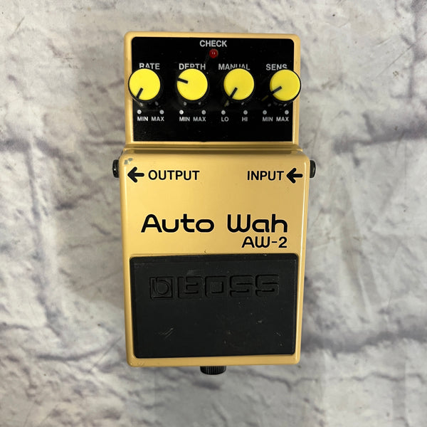 Boss AW-2 Auto Wah Pedal with Box - Evolution Music