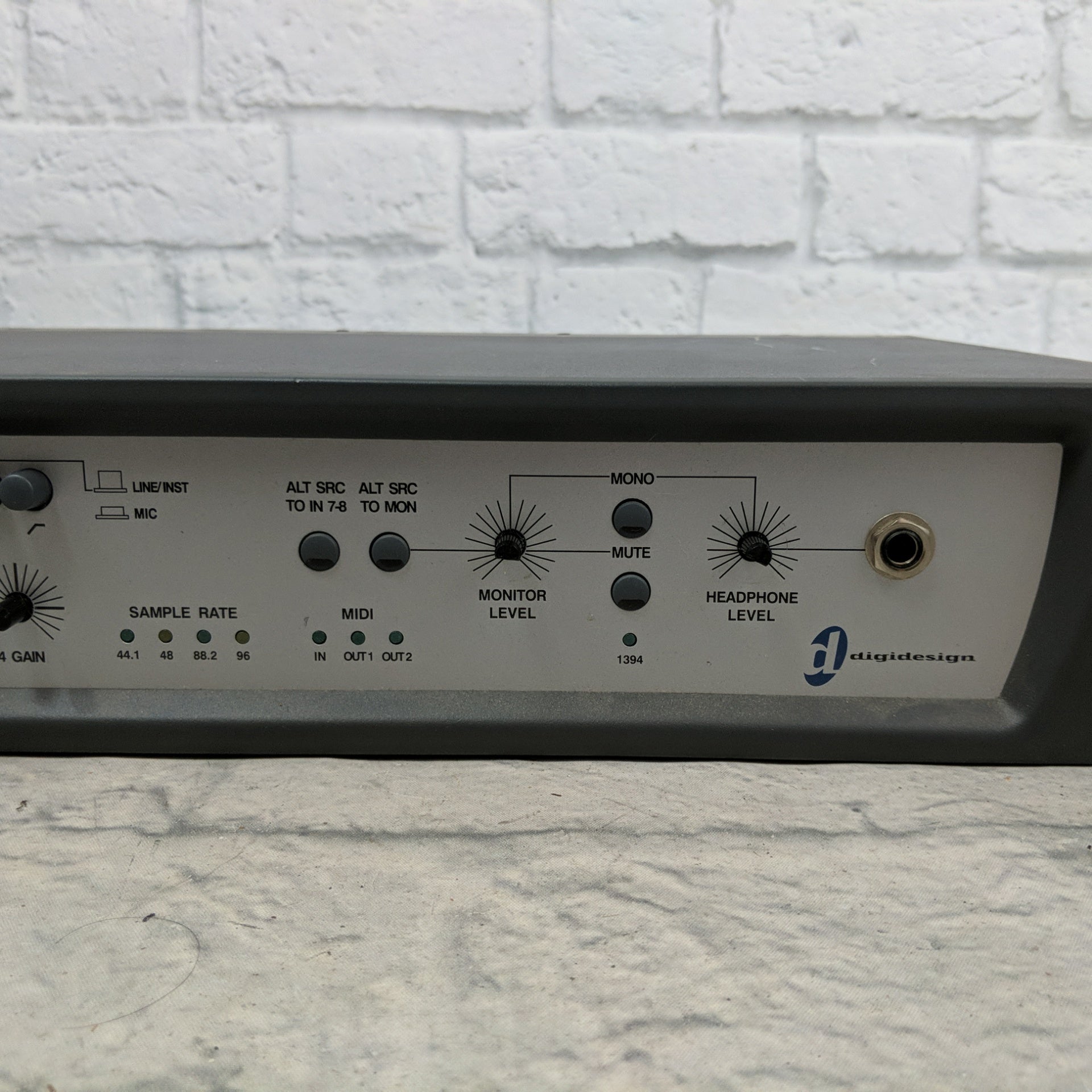 Digidesign Digi002 Rack - Evolution Music