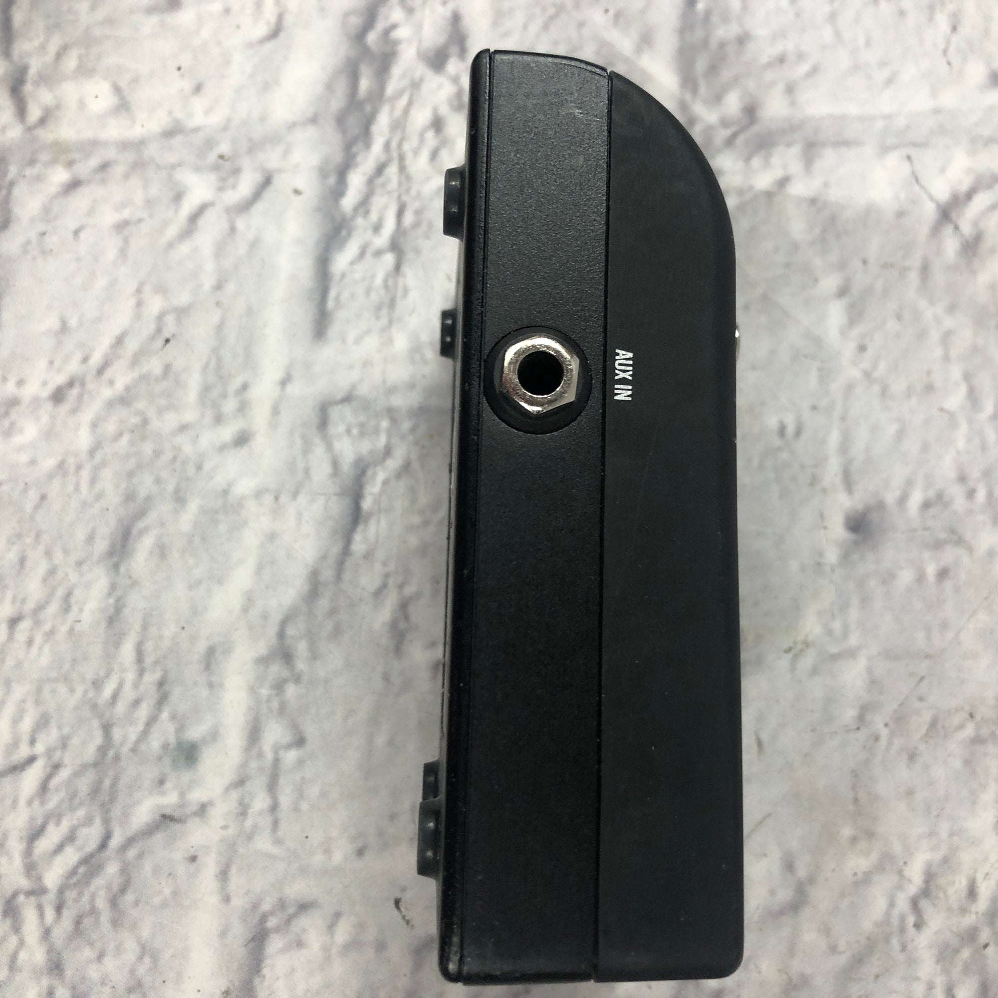 Line 6 G70 Wireless Transmitter & Receiver - Evolution Music