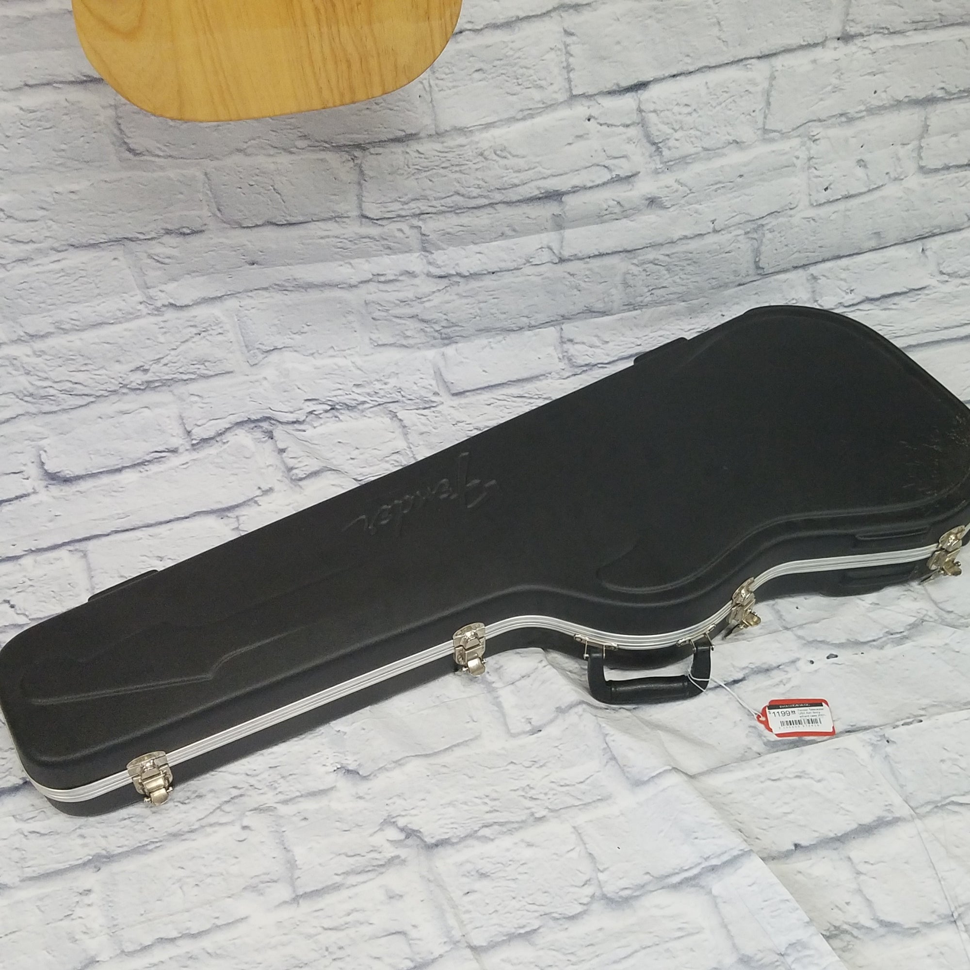 Fender Telecaster USA Ash Body w/hard case 2001-2002 Fender Telecaster USA Ash Body w/hard case 2001-2002