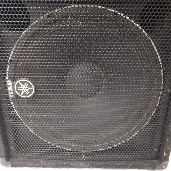 Yamaha Club V Series SM15V Monitor Wedge 15" Passive PA Speaker - Evolution Music