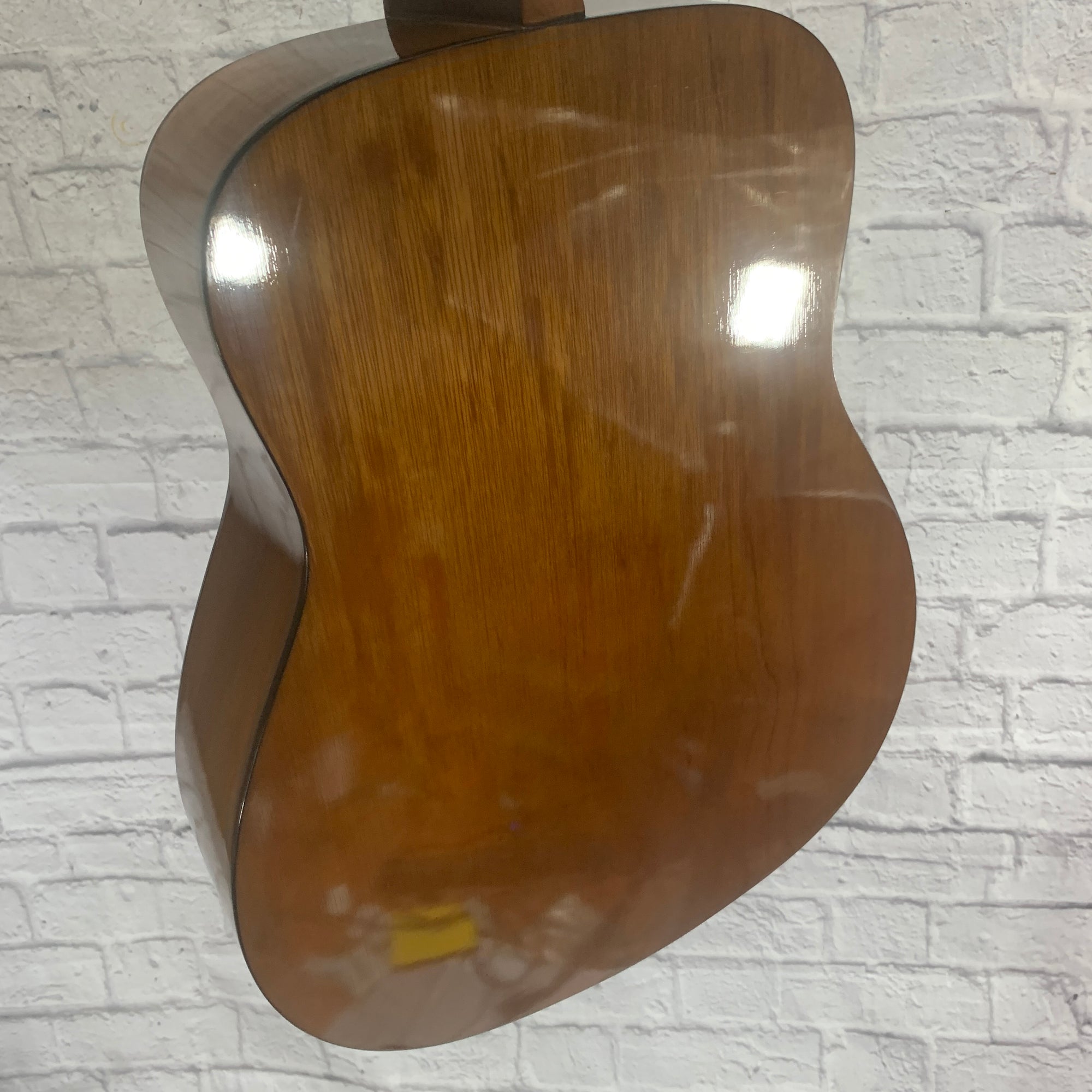 Yamaha F335 Dreadnought Acoustic Guitar - Evolution Music