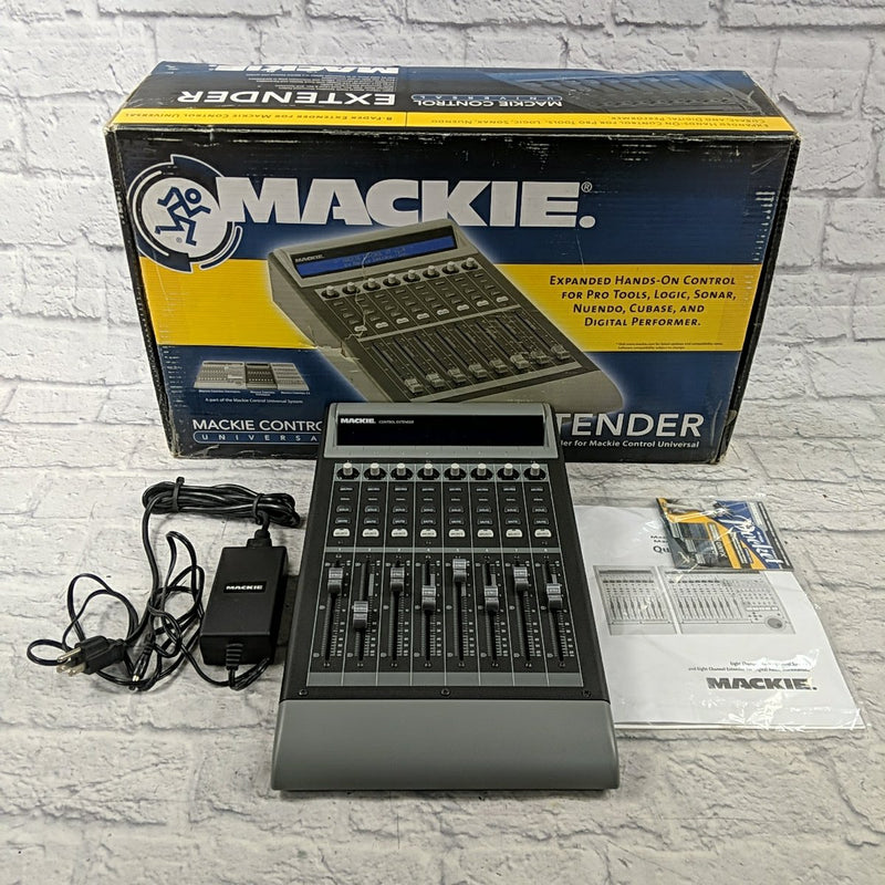 Mackie Control Universal Extender - Evolution Music
