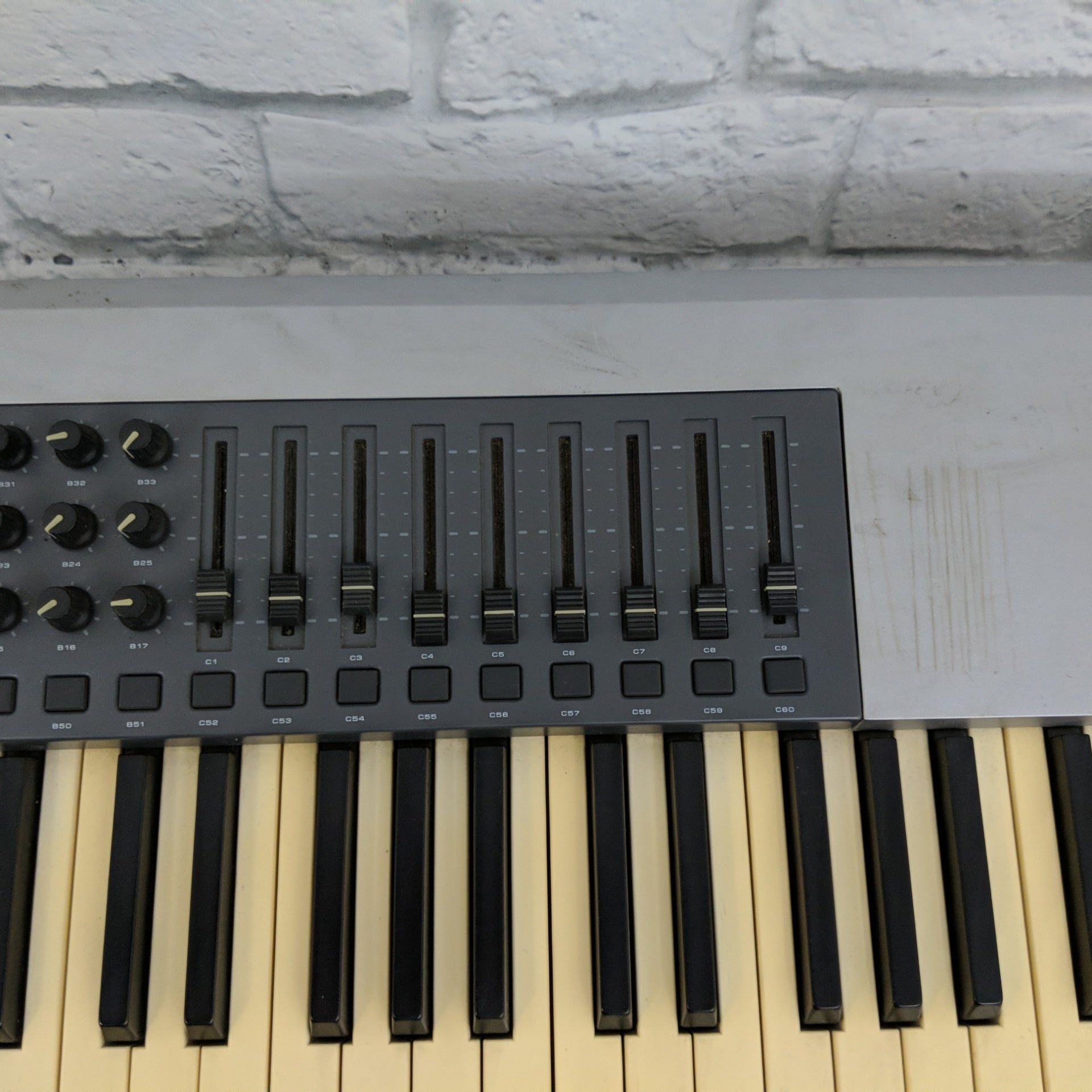 M-Audio Keystation Pro 88 - Evolution Music