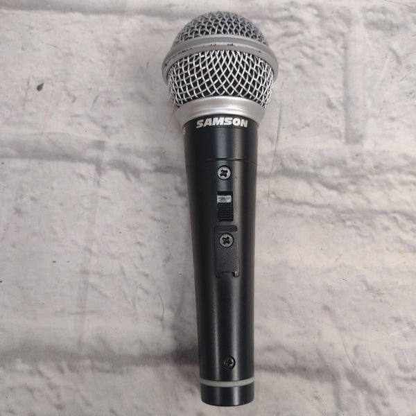 Samson R21S Dynamic Microphone - Evolution Music