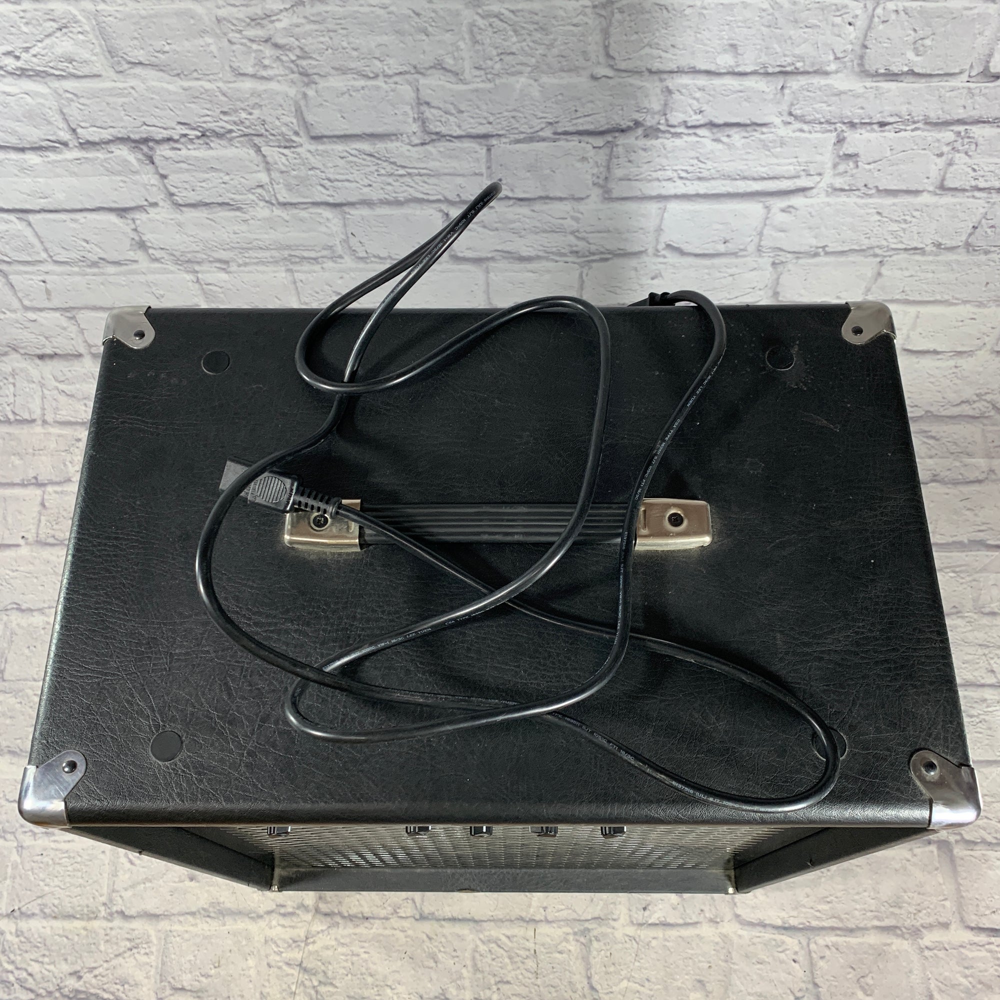 Trace Elliot Commando 15 100W Bass Guitar Combo Amp - Evolution Music