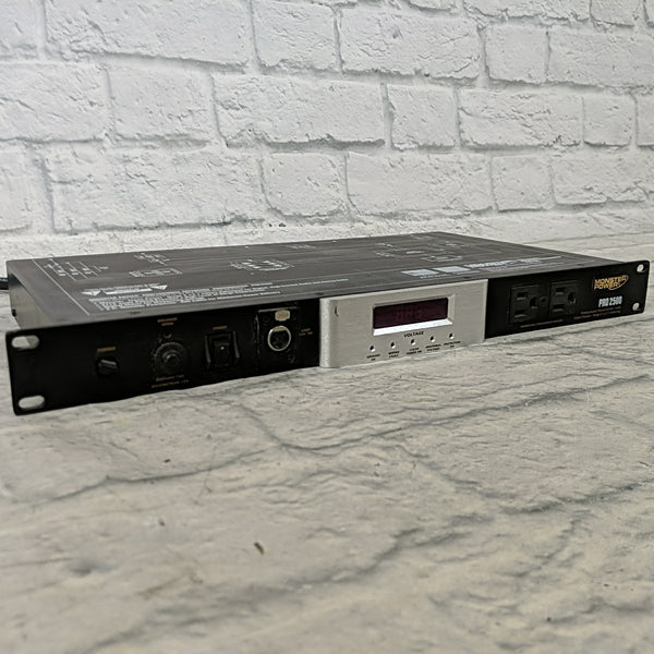 Monster Pro 2500 Power Conditioner - Evolution Music