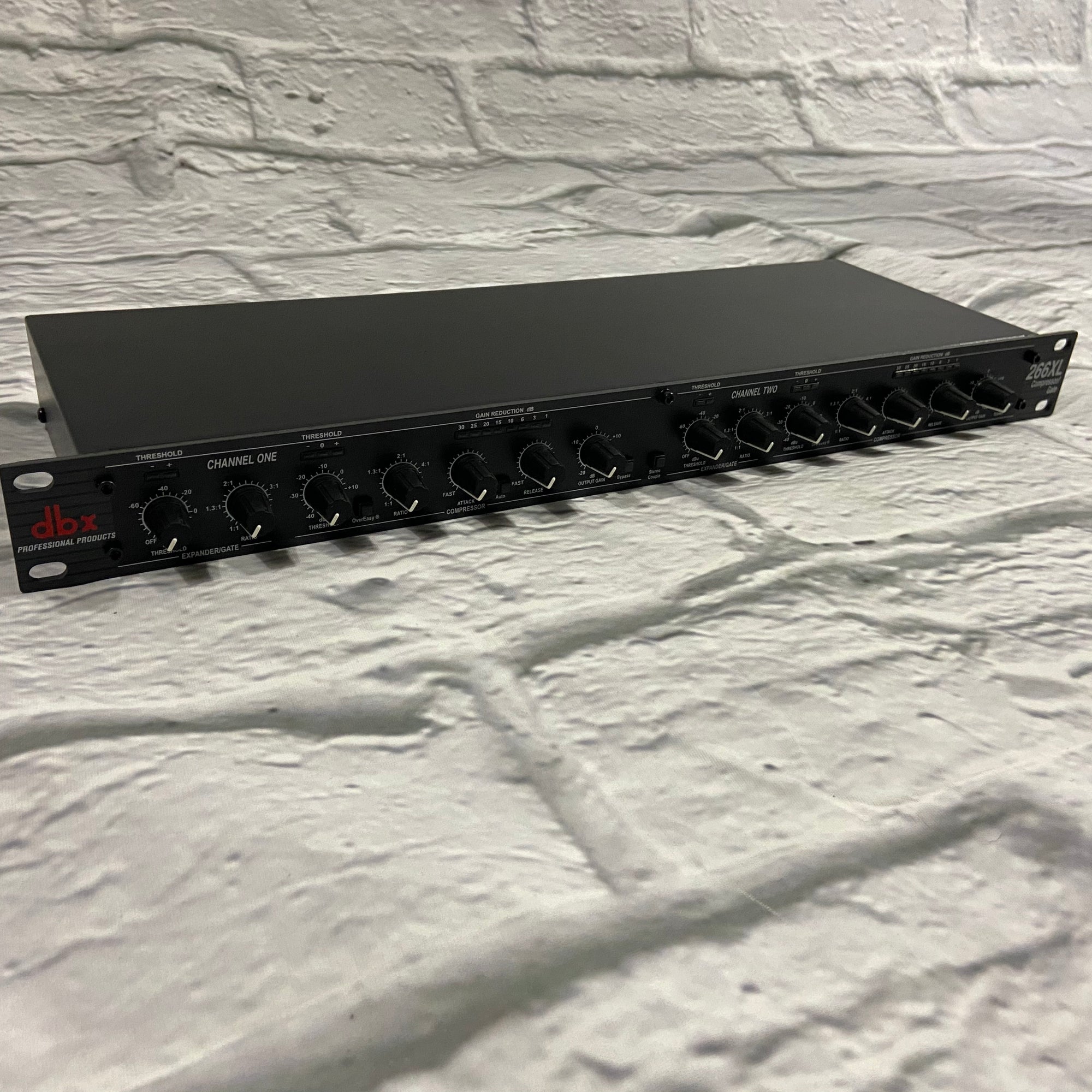 DBX 266XL 2 Channel Stereo Rack Compressor/Gate- New Old Stock! - Evolution Music