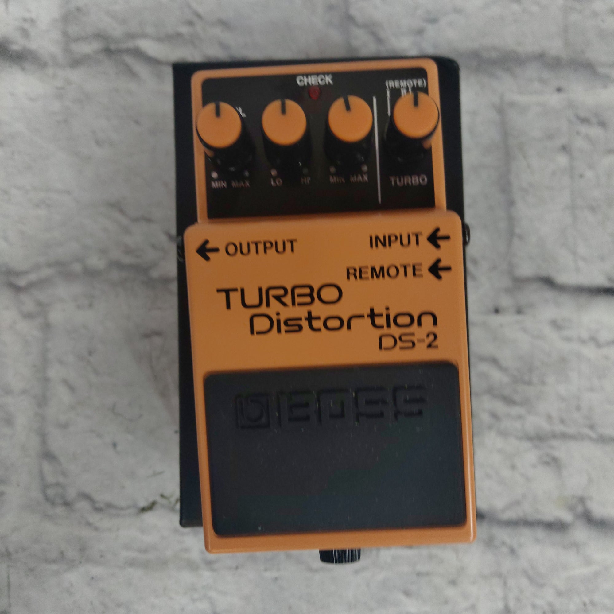 Boss DS-2 Turbo Distortion Pedal - Evolution Music
