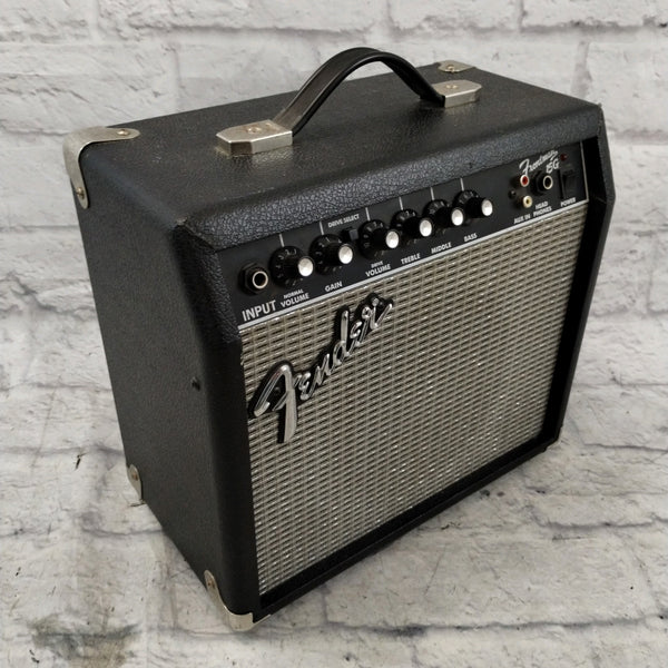 Fender Frontman 15G Combo Amp - Evolution Music