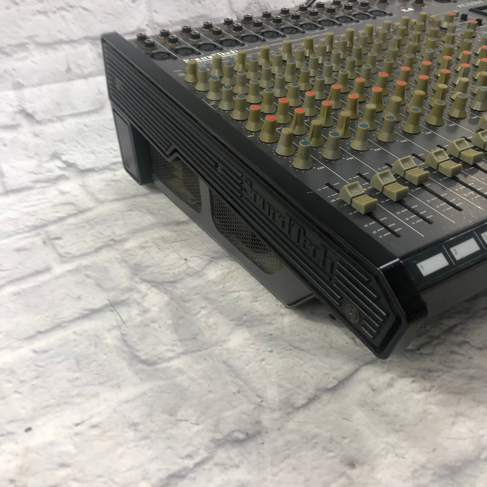 Soundtech PC1250T 12 Channel Powered Mixer - Evolution Music