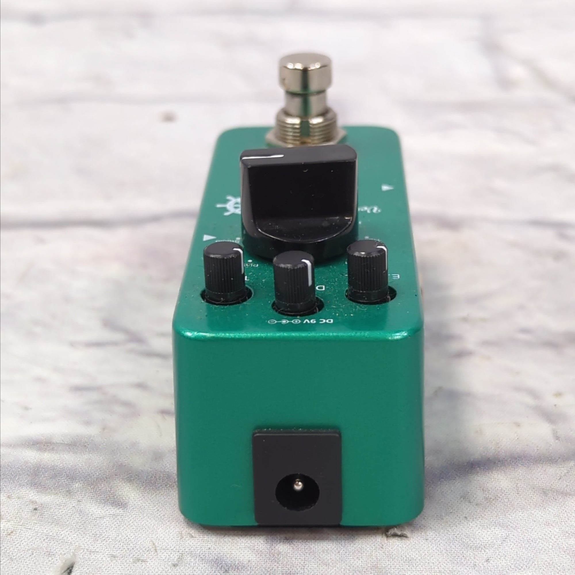 Donner Verb Square Mini Reverb Pedal - Evolution Music