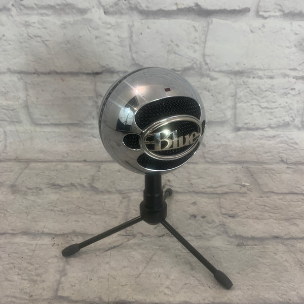 Blue Snowball Dynamic Mic (Chrome) - Evolution Music