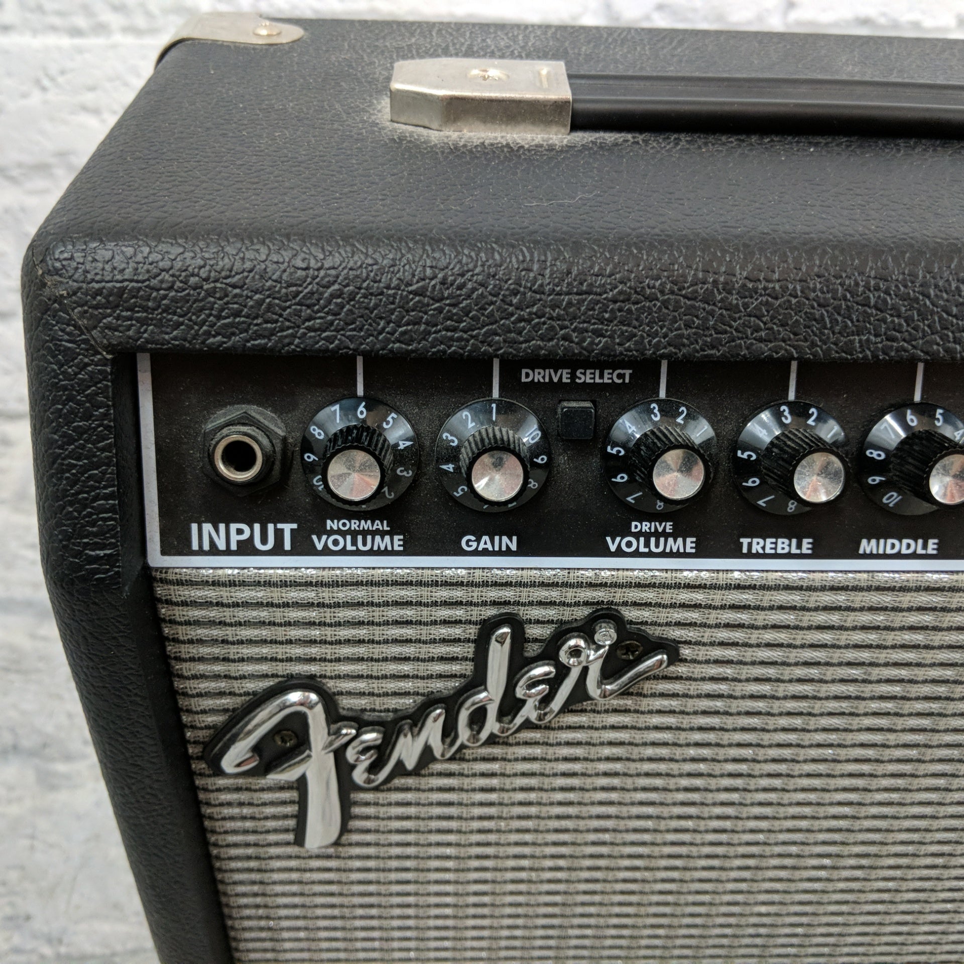 Fender Frontman 15G 1x8 Guitar Combo - Evolution Music
