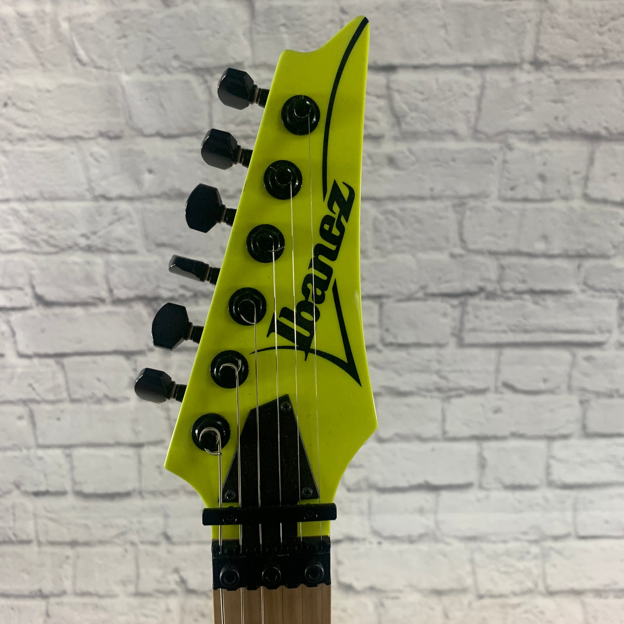 Ibanez RG550 Genesis Desert Yellow Electric Guitar - Evolution Music