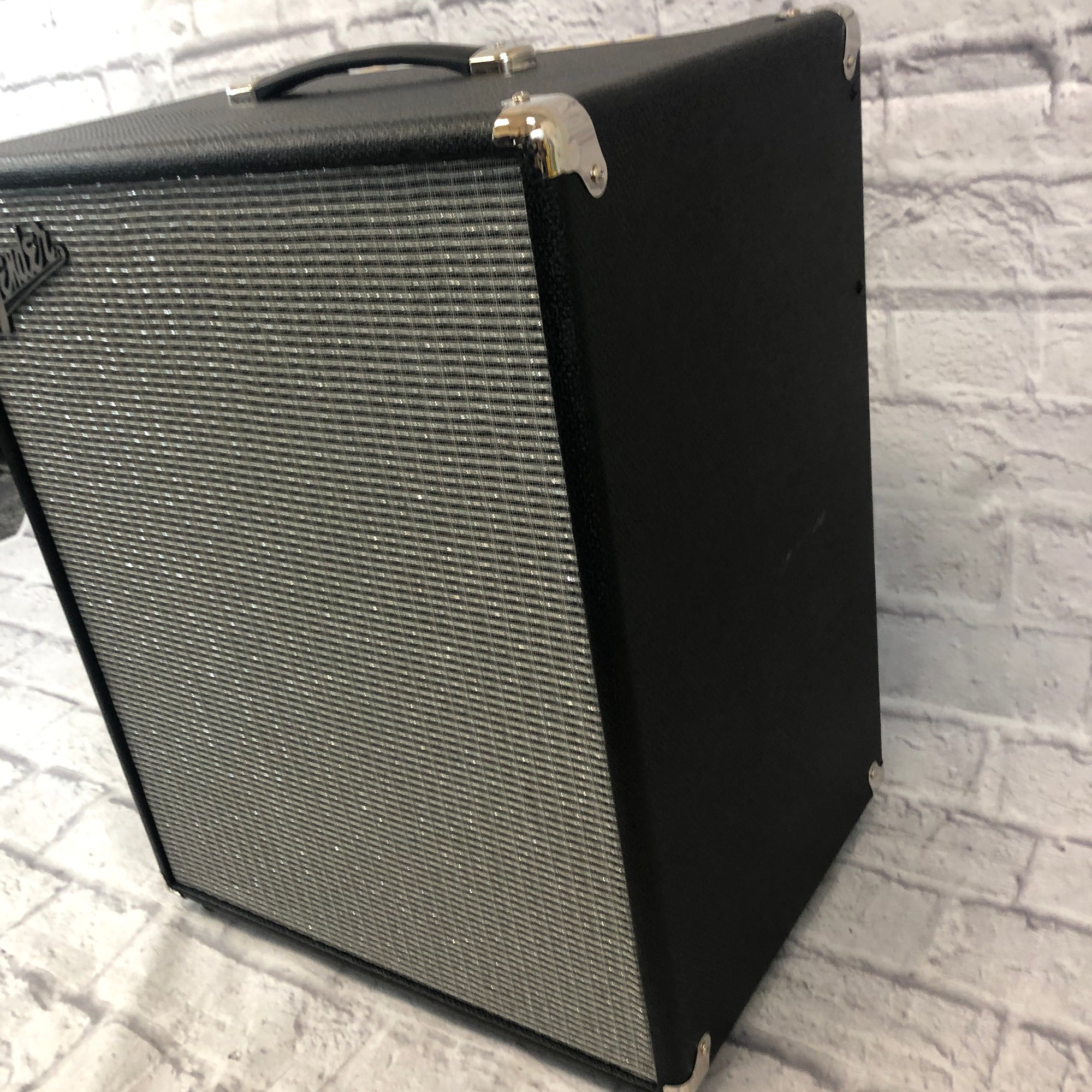 Fender Rumble 200 Bass Combo Amp - Evolution Music