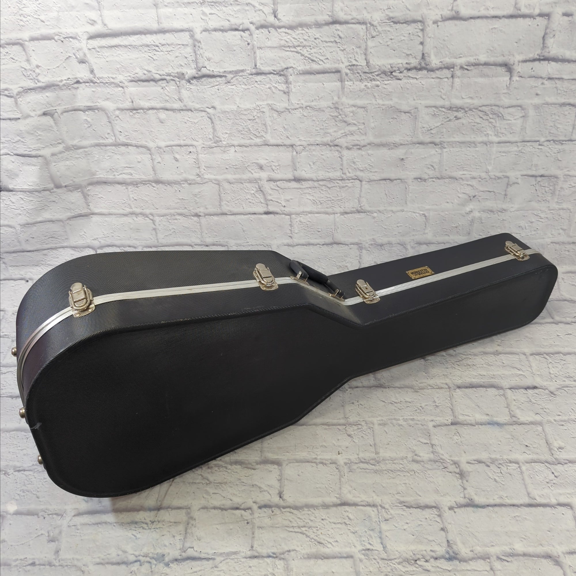 Guitar Research Acoustic Hard Case - Evolution Music