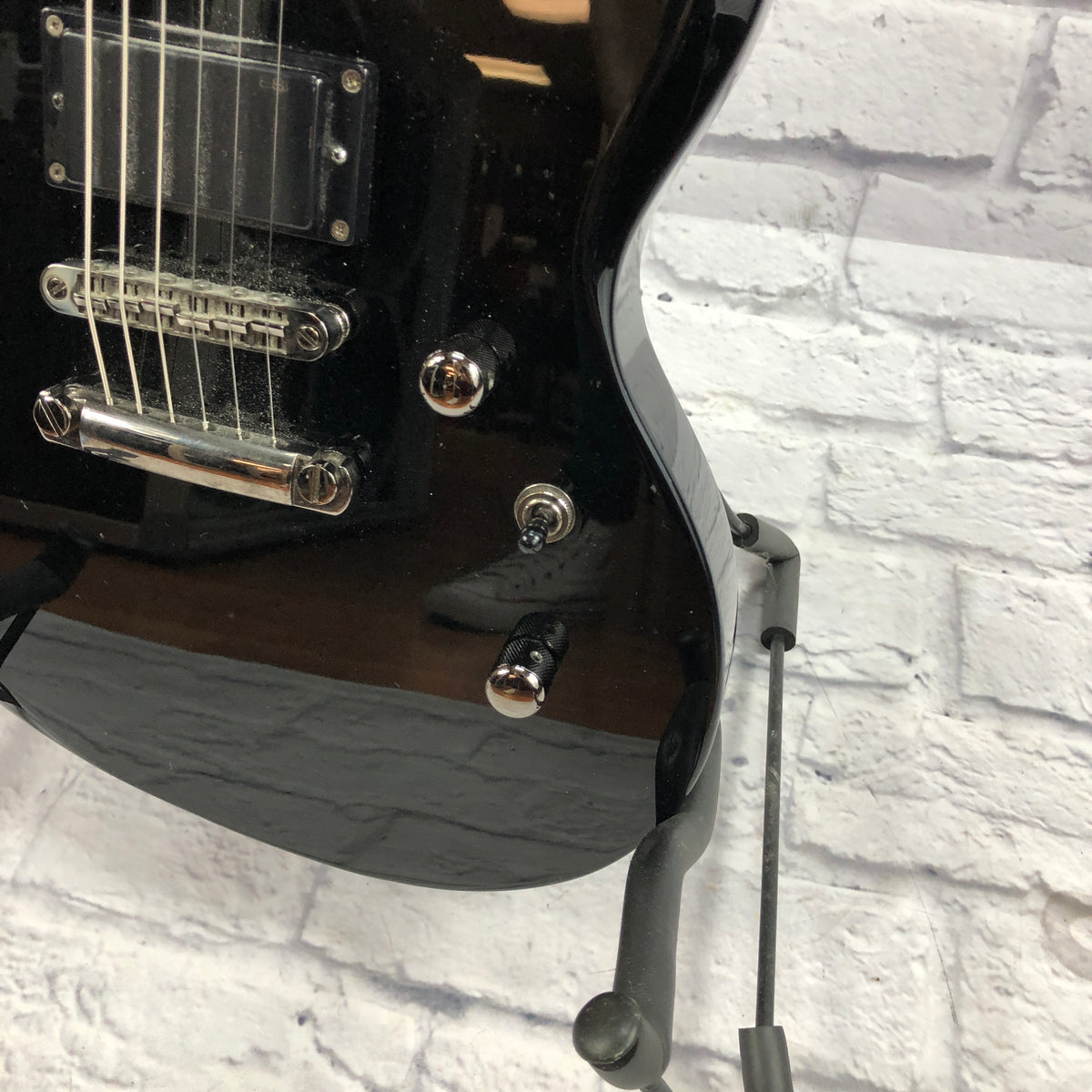 ESP LTD Viper 330 Electric Guitar - Evolution Music