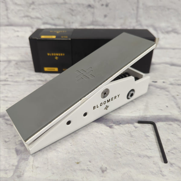 Tapestry Audio Bloomery Passive Volume Pedal - Evolution Music