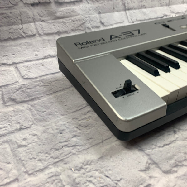 Roland A 37 Midi Keyboard Controller - Evolution Music