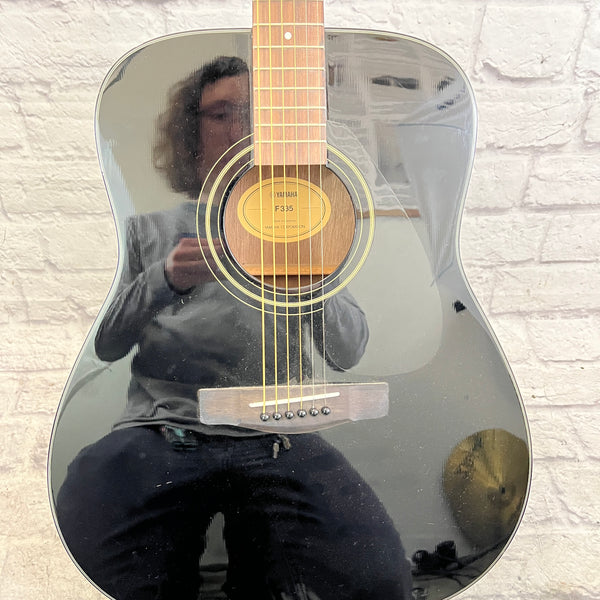 Yamaha F335 Acoustic Guitar - Evolution Music