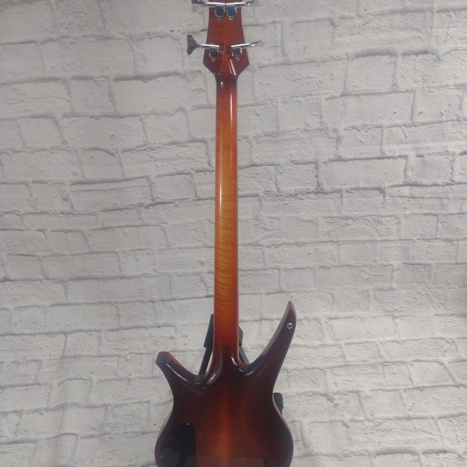 Bob Gorny Custom 4 String Bass - Evolution Music