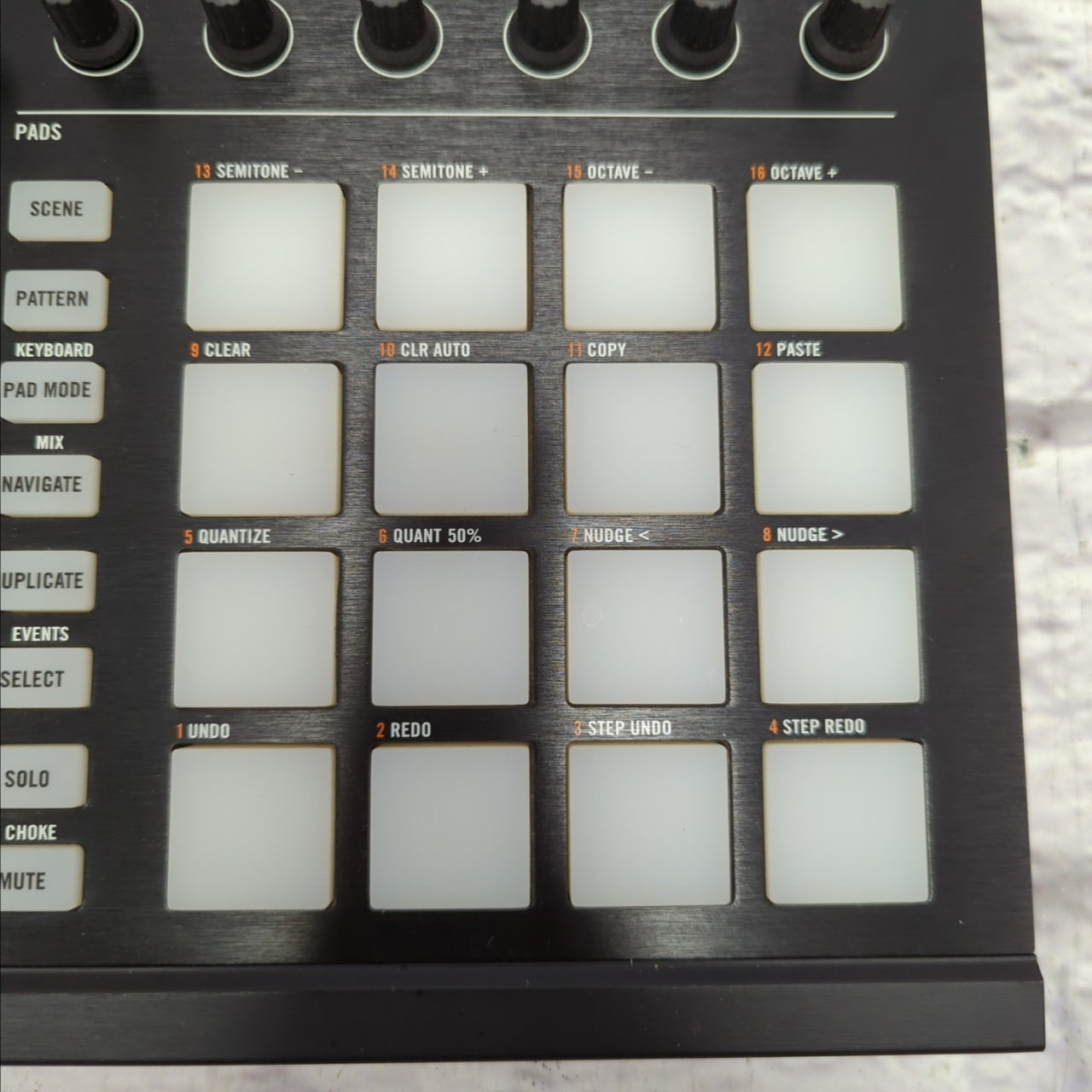Native Instrument Maschine mkII Black 2010s Groove Production Studio ...