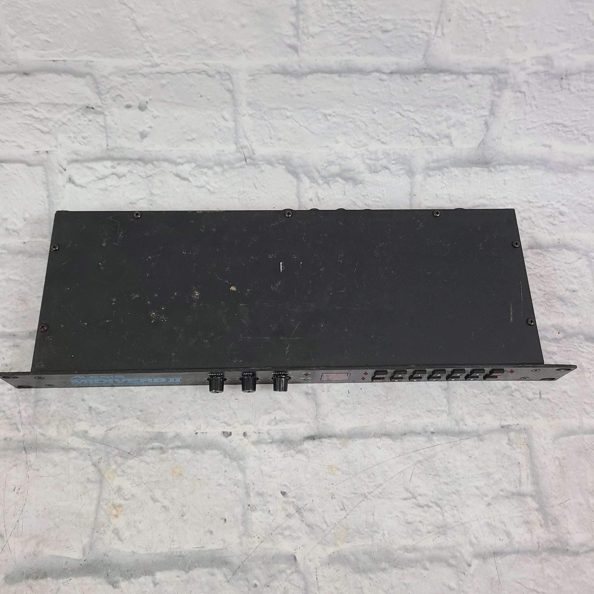 Alesis Midiverb II 16-Bit Digital Effects Processor - Evolution Music