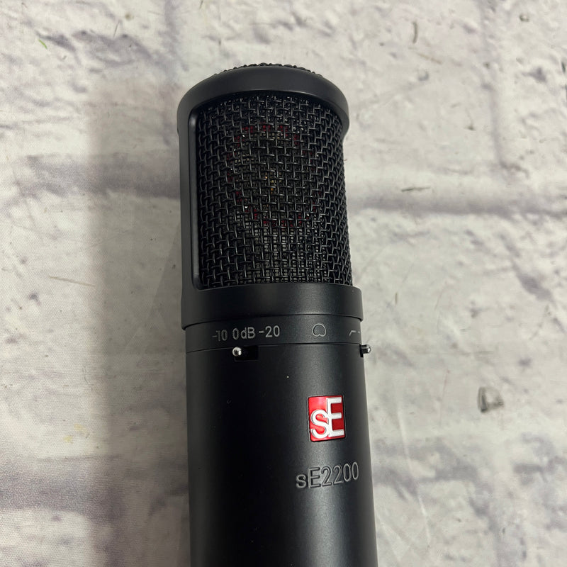 SE Electronics SE2200 Cardioid Condenser Microphone - Evolution Music