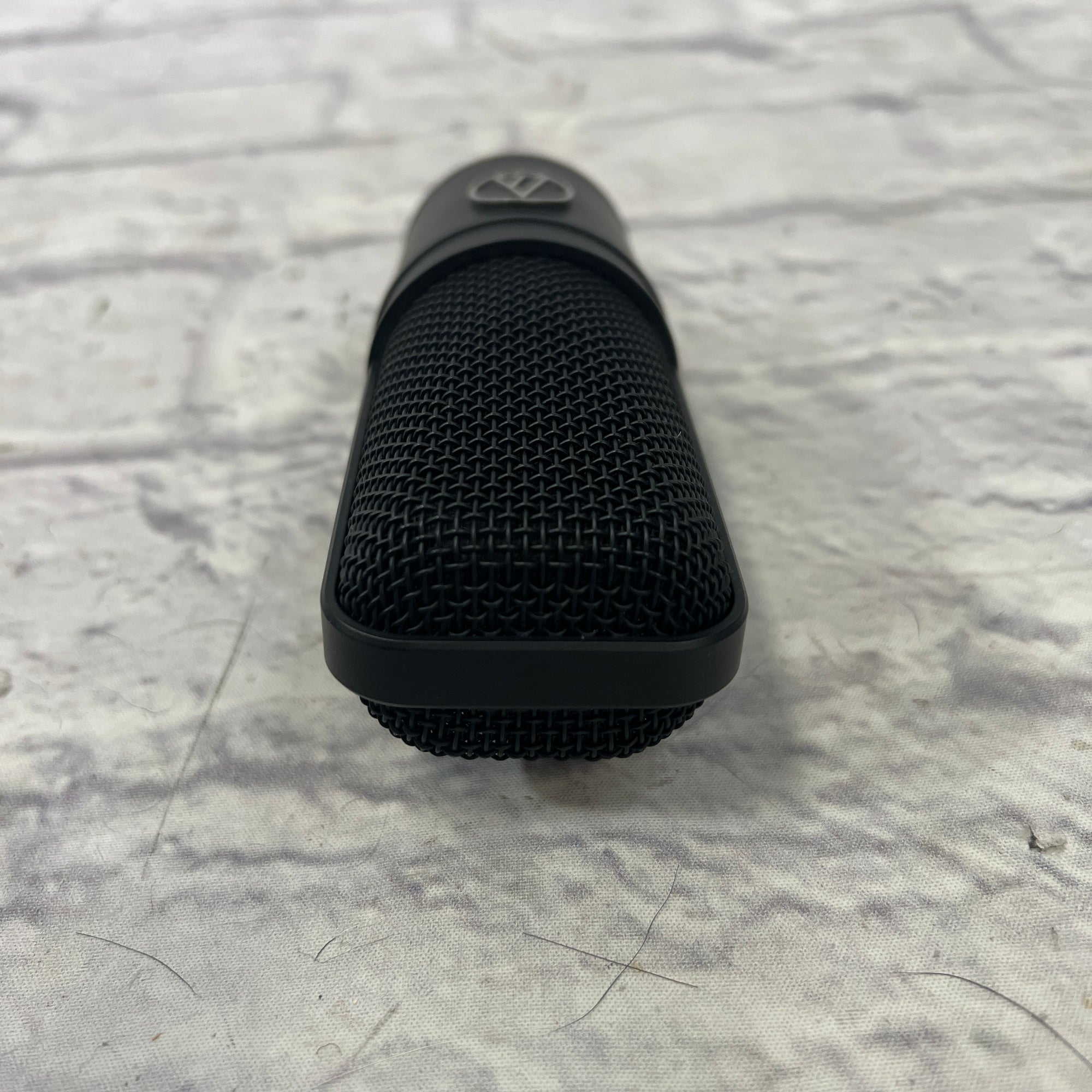 Audio Technica AT4033a Condenser Microphone - Evolution Music