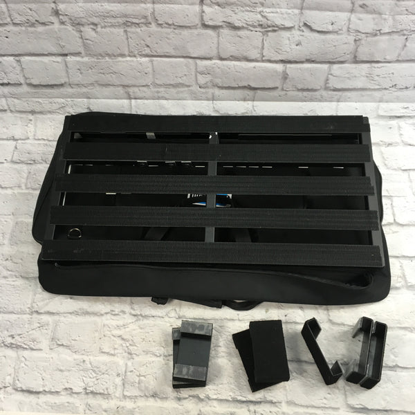 Pedaltrain Classic 36x16 Pedal Board with Bag and pedal risers ...