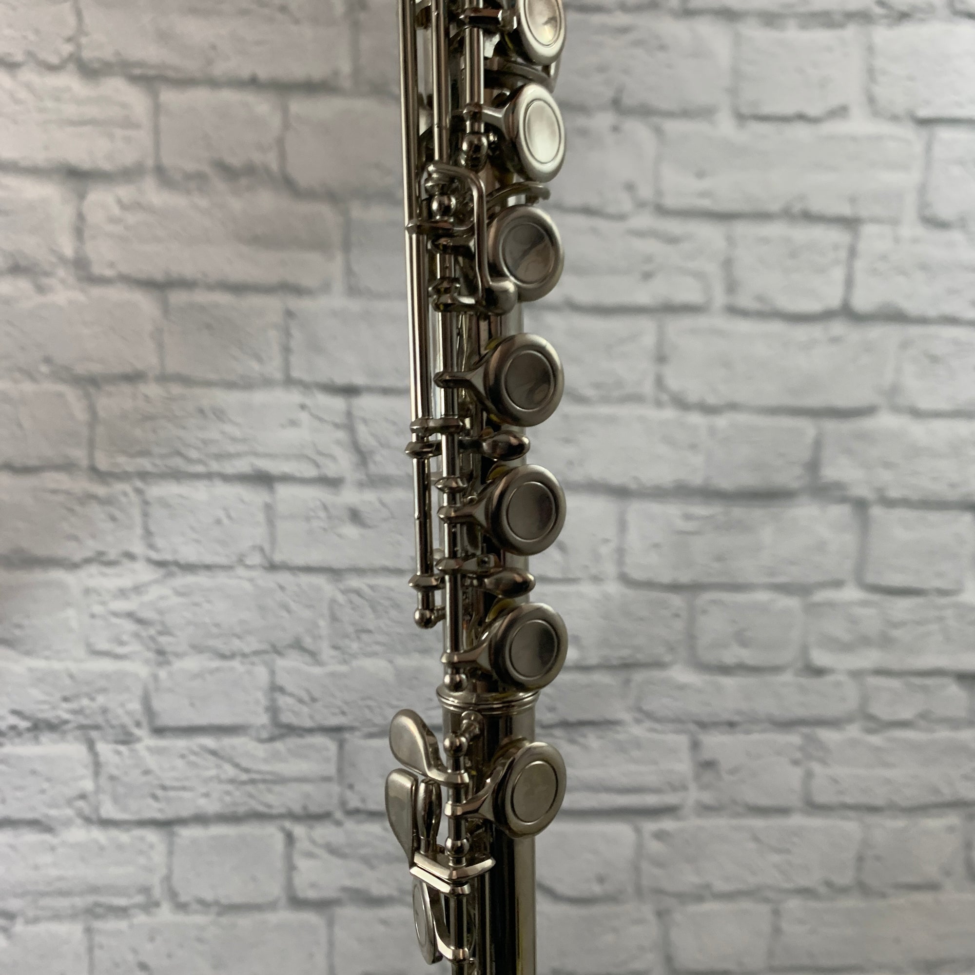 Oxford Student Model Closed Hole Flute w/ Case - Evolution Music