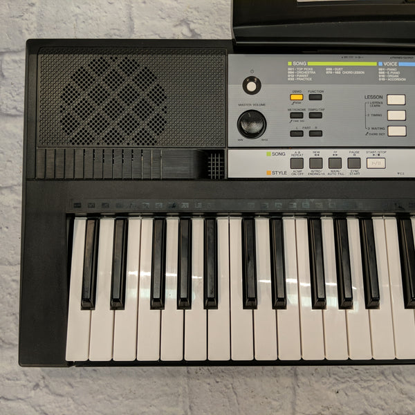 Yamaha YPT240 61-Key Portable Keyboard with USB - Evolution Music