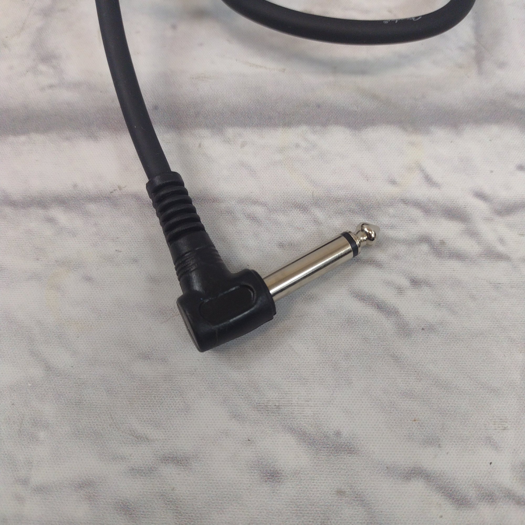 Fender 1 Button Amplifier Foot Switch - Evolution Music