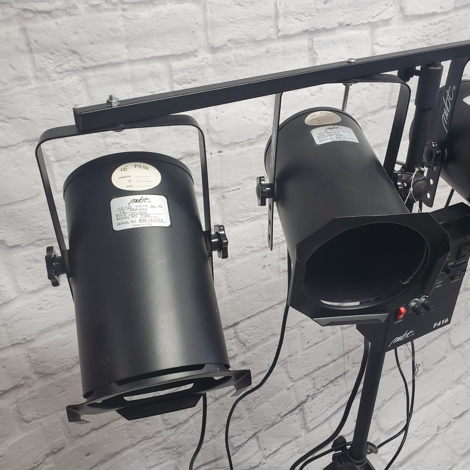 MBT F416 Controller w/ 4x P38s Cans and Stand - Evolution Music