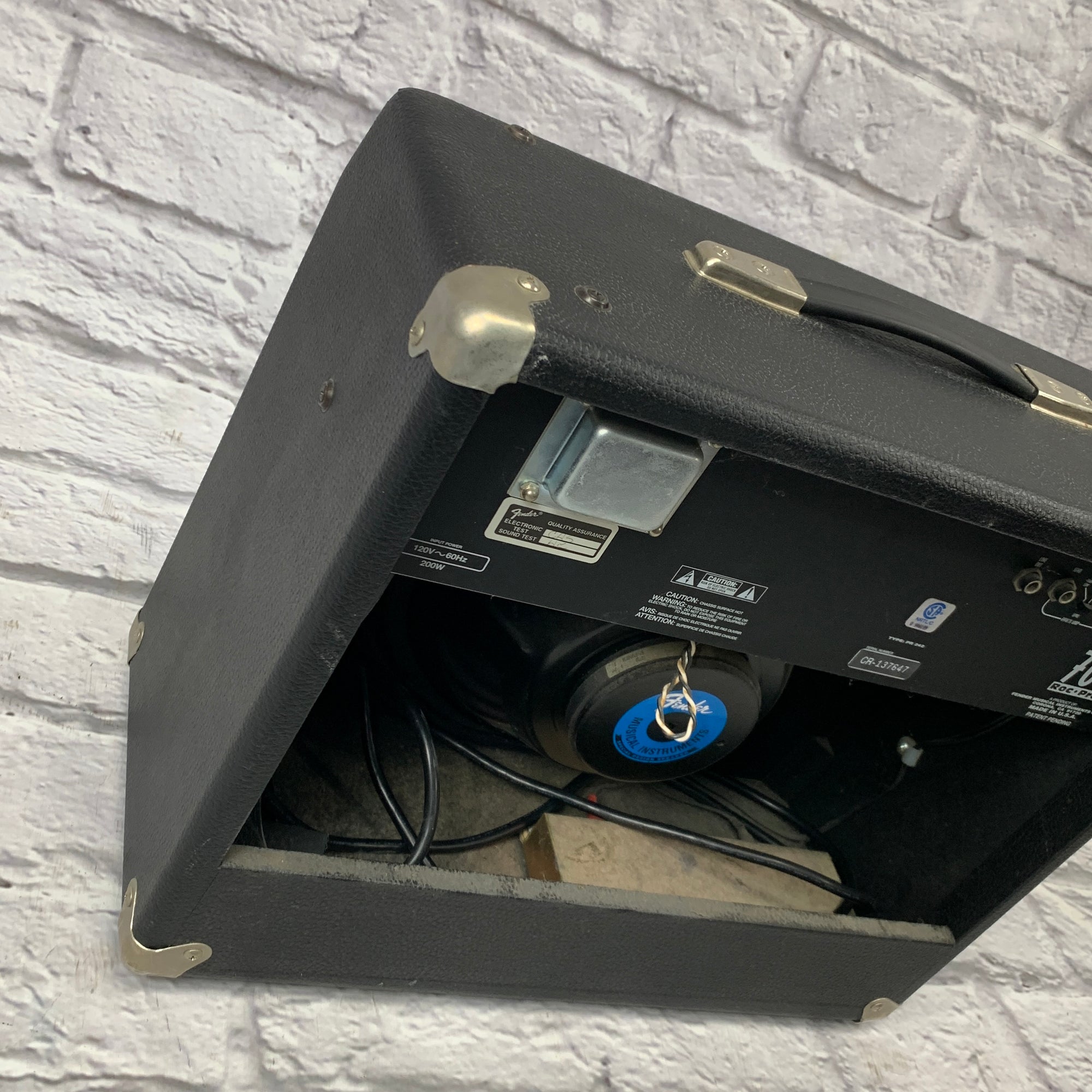 Fender 700 Roc Pro Guitar Combo Amp - Evolution Music