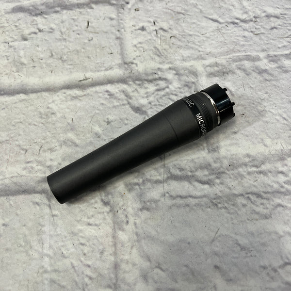 Unknown 600 Ohm Dynamic Microphone - Evolution Music