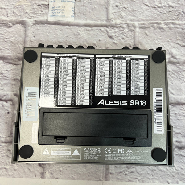 Alesis SR18 High Definition Drum Machine - Evolution Music