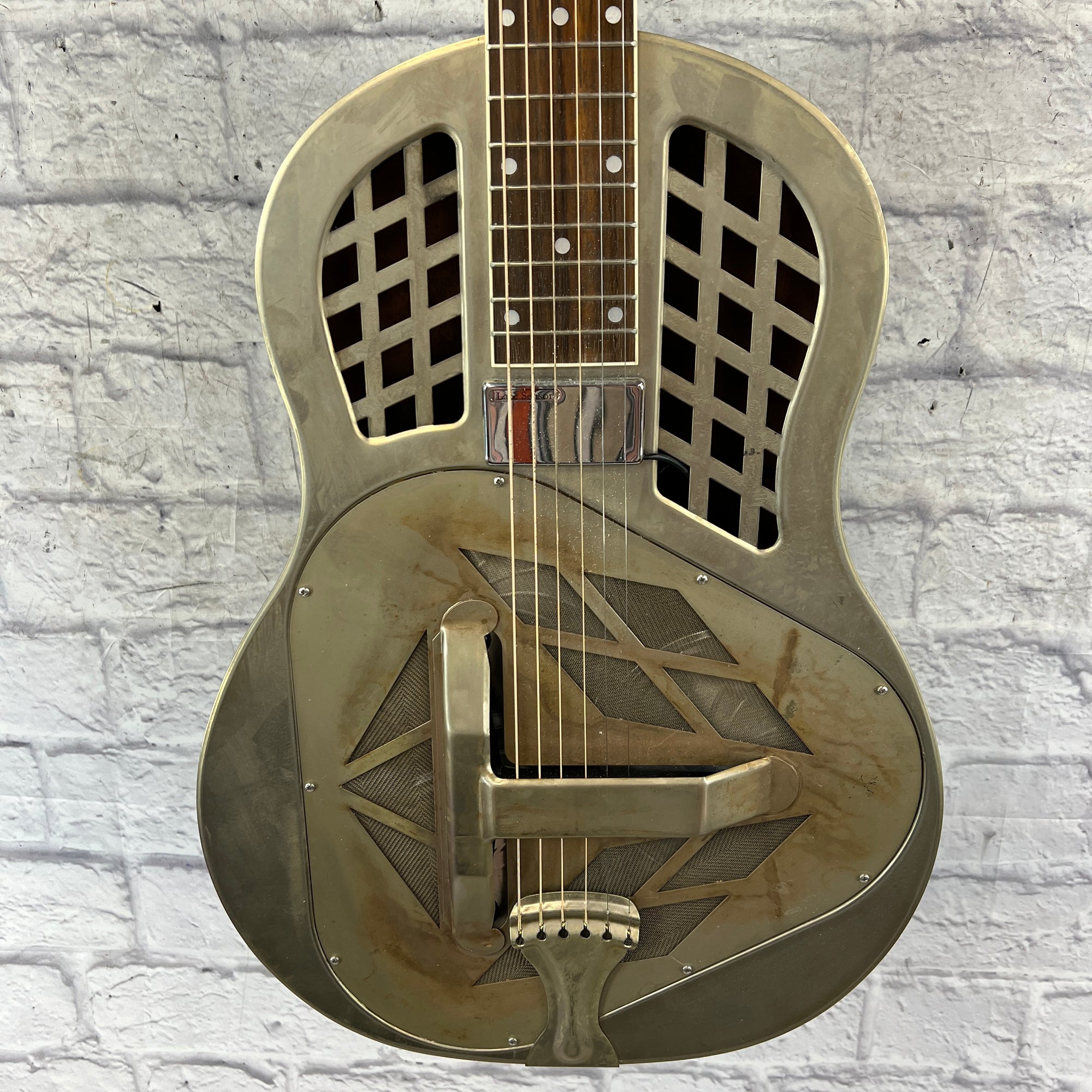 Republic Tri-Cone Resonator with Case - Evolution Music