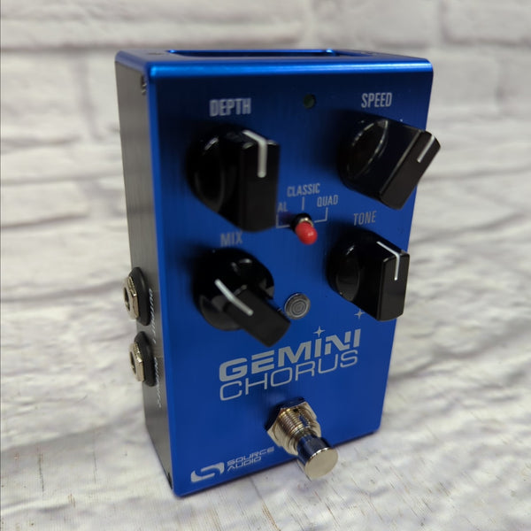 Source Audio Gemini Chorus Pedal w/Manual - Evolution Music