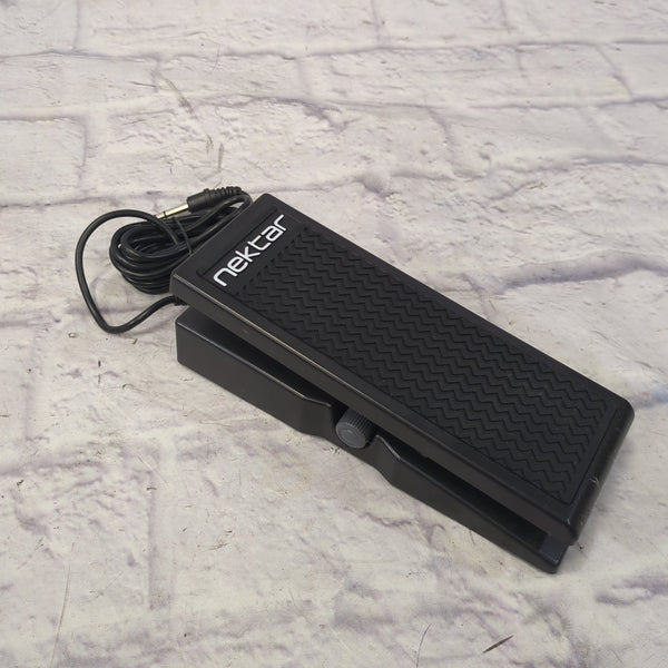 Nektar NX-P expression pedal - Evolution Music