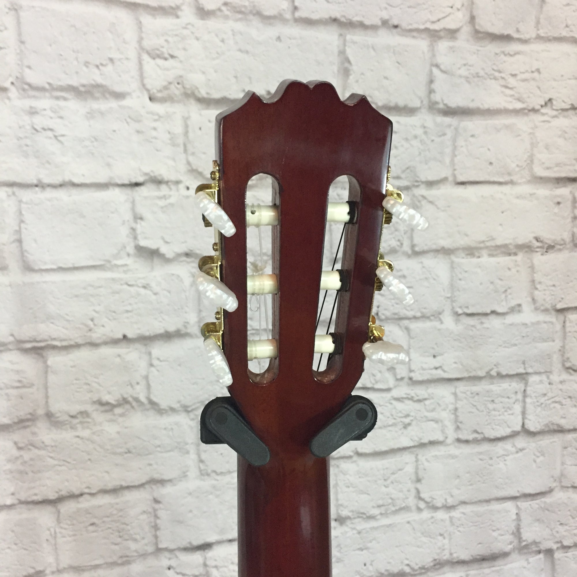 Kay Classical Acoustic Guitar - Evolution Music