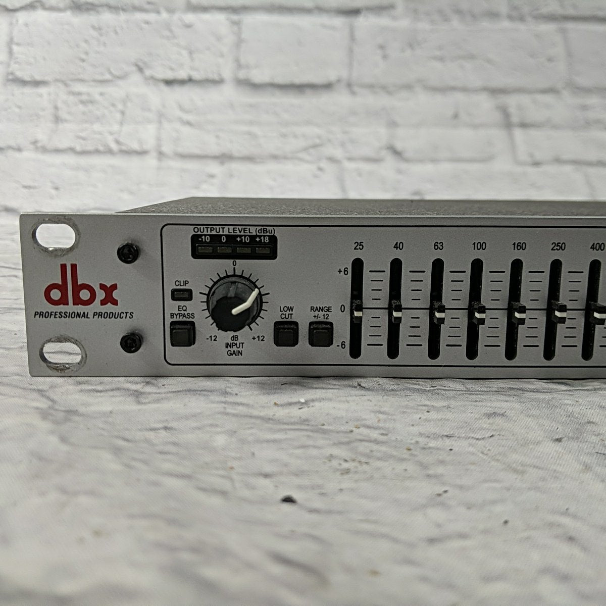 DBX 215S Dual 15-Band Rack EQ - Evolution Music