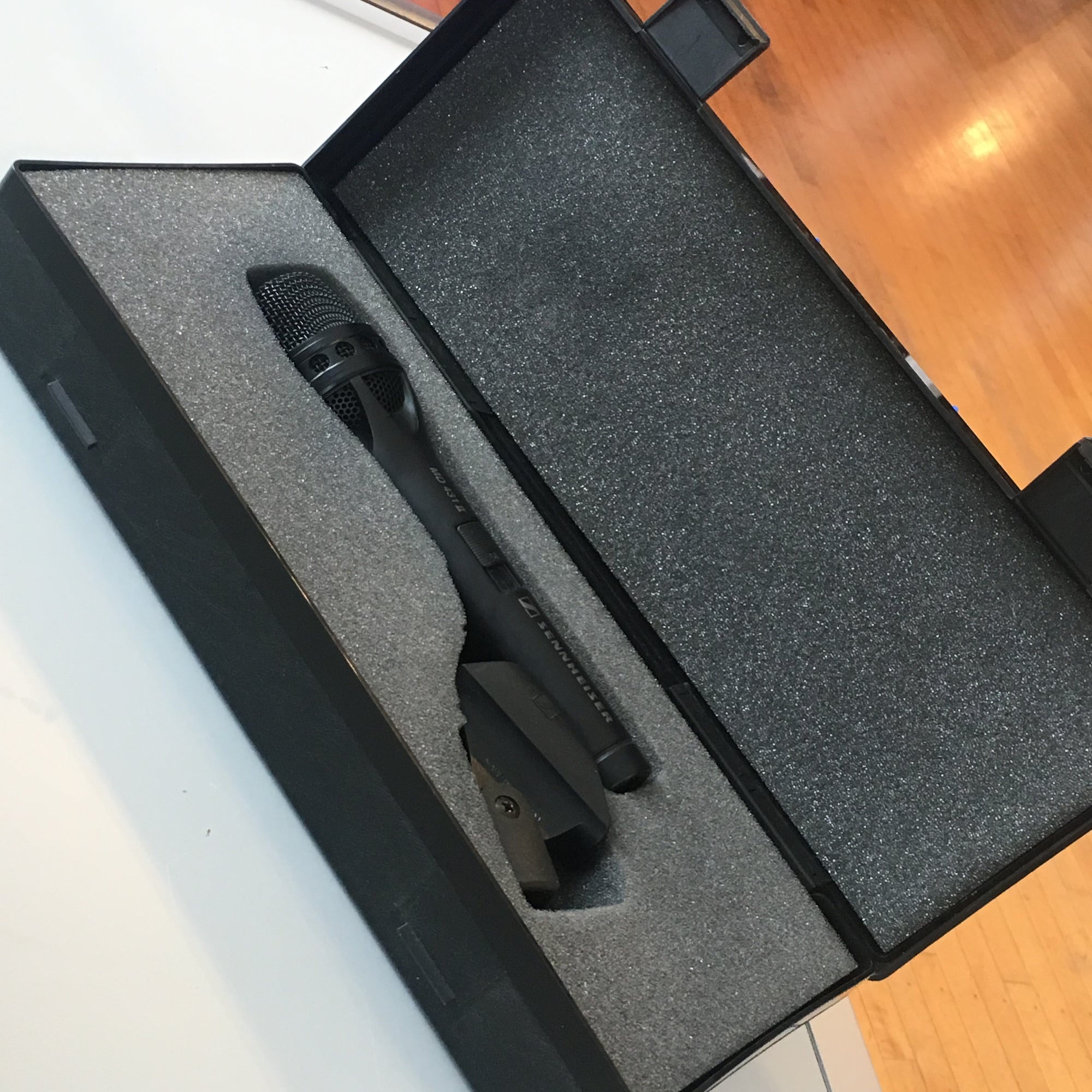 ** Sennheiser MD 431 II Handheld Microphone - Evolution Music